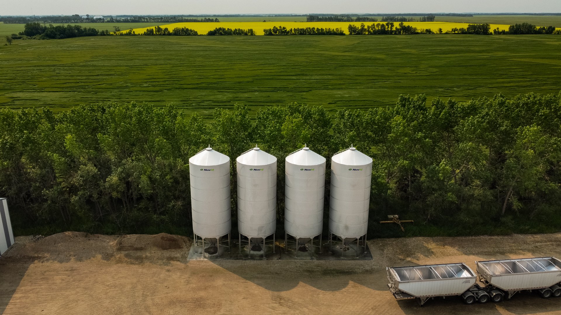 Novid Inc. | Stainless Steel Liquid Fertilizer & Chemical Storage